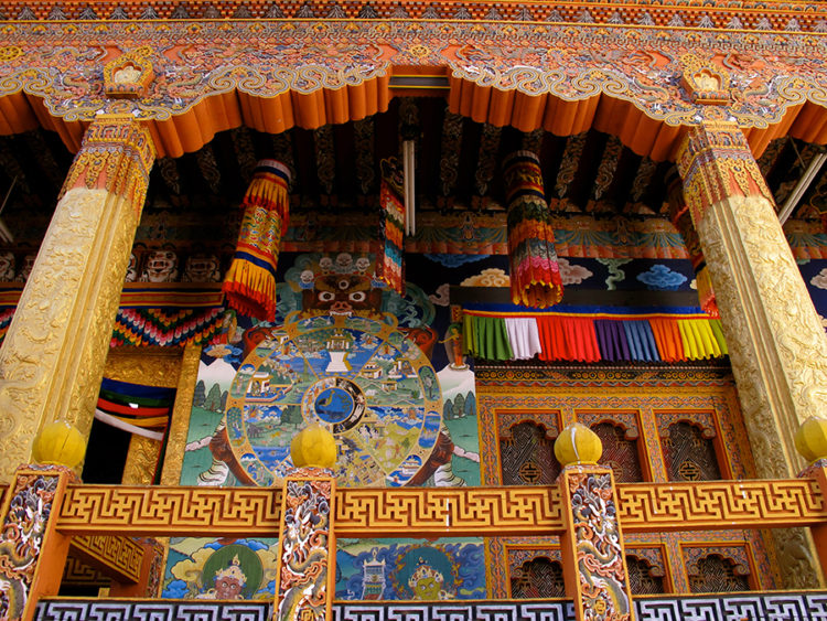 #TravelTips: Bhutan, The World's Happiest Country | Camila Coelho